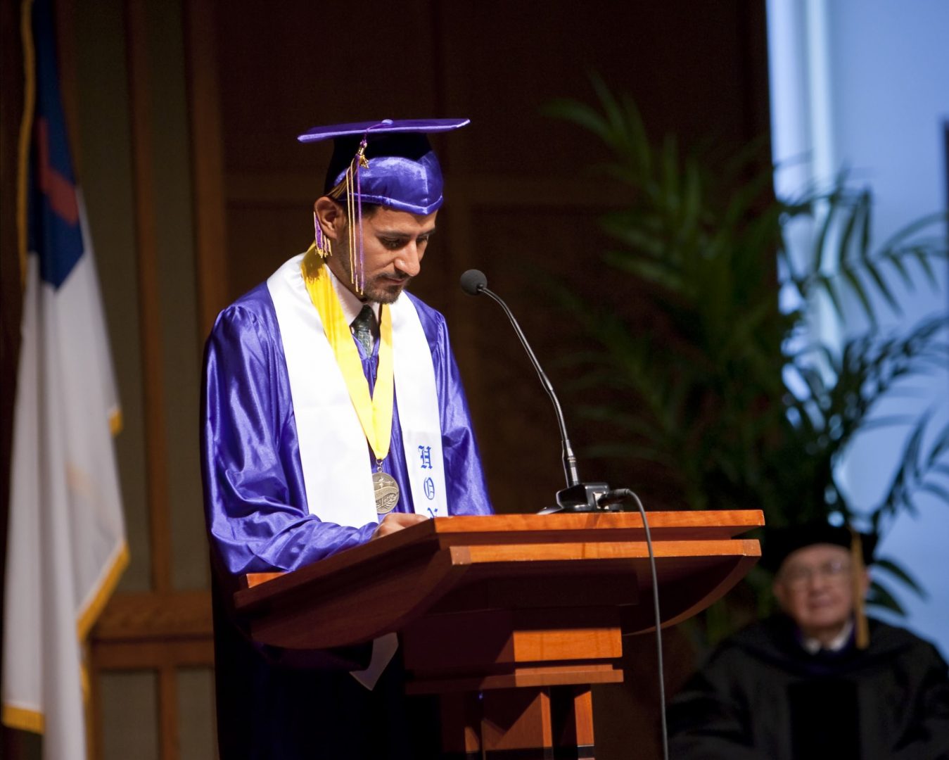 Información Acerca de la Graduación - Universidad Bíblica Berea